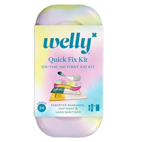 Welly | Bath & Body | 6 Last Welly Mini First Aid Kit Tin New Bandages ...